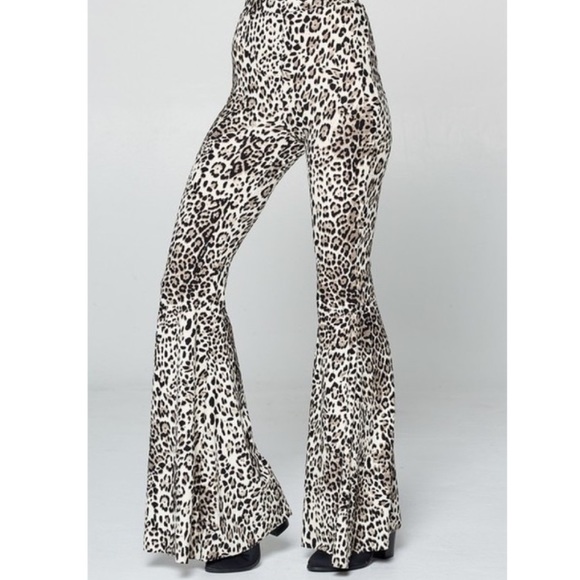 Hummingbird | Pants & Jumpsuits | New Leopard Bell Bottom Pants Flare ...
